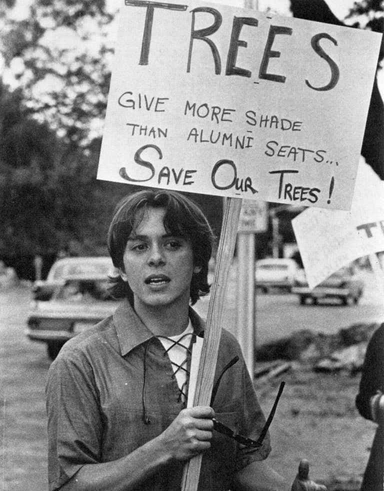 Students riot at Waller Creek