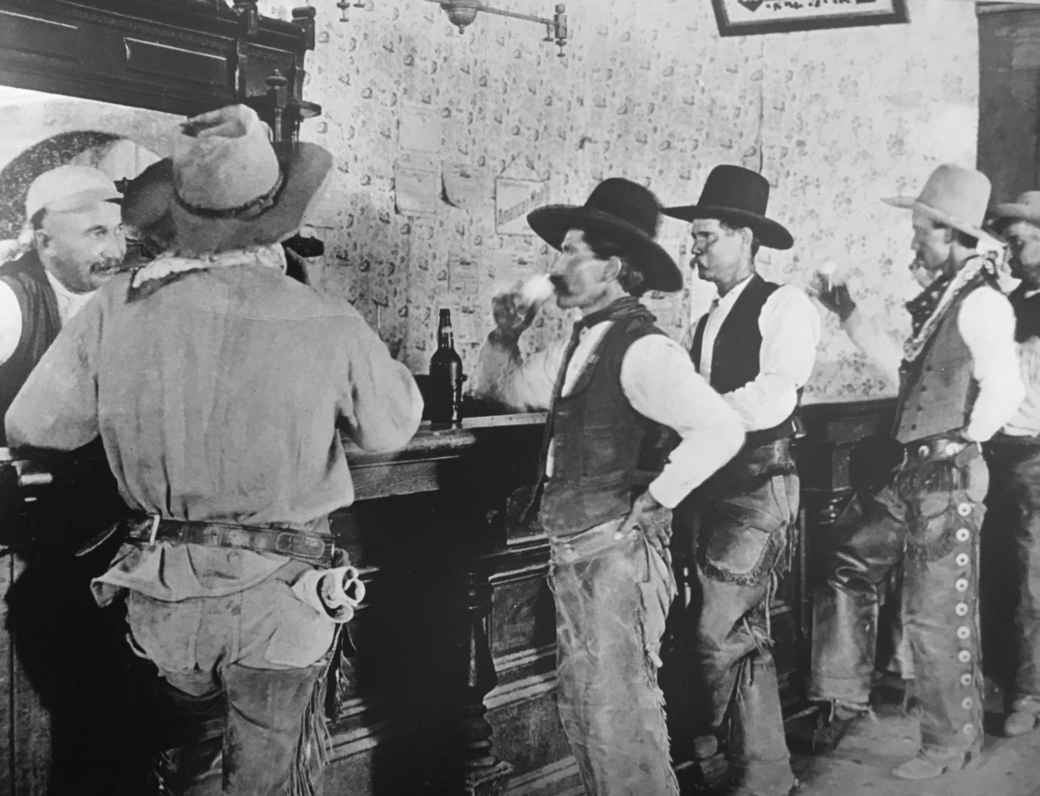 Cowpunchers' planned strike starts slow, then flops