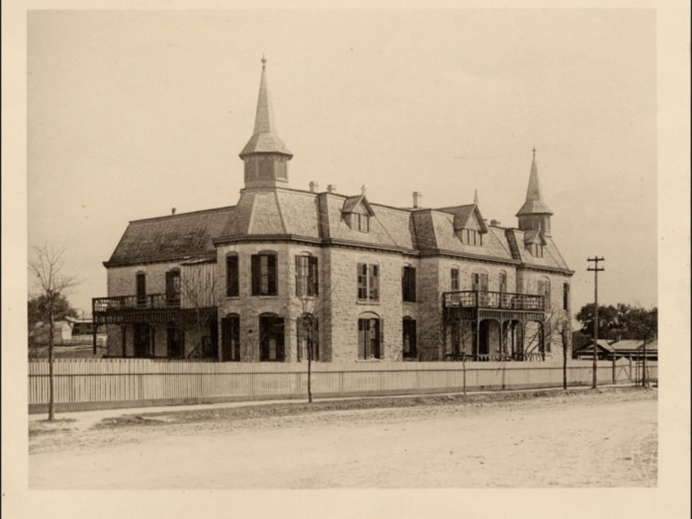 Brackenridge Hospital
