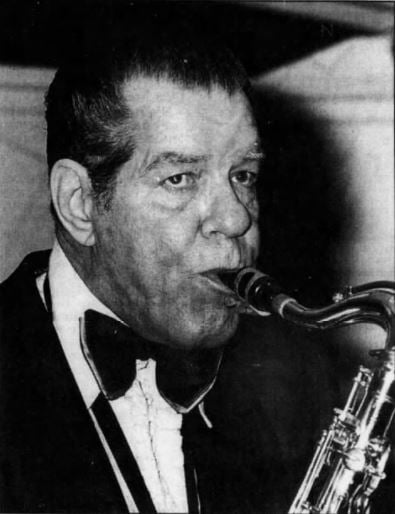 Beneke, Gordon Lee [Tex]