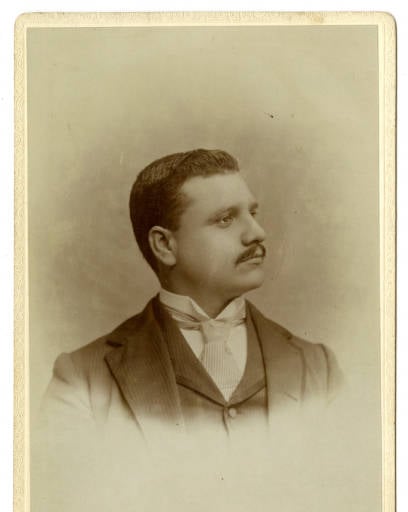 Chapas Donald Faison