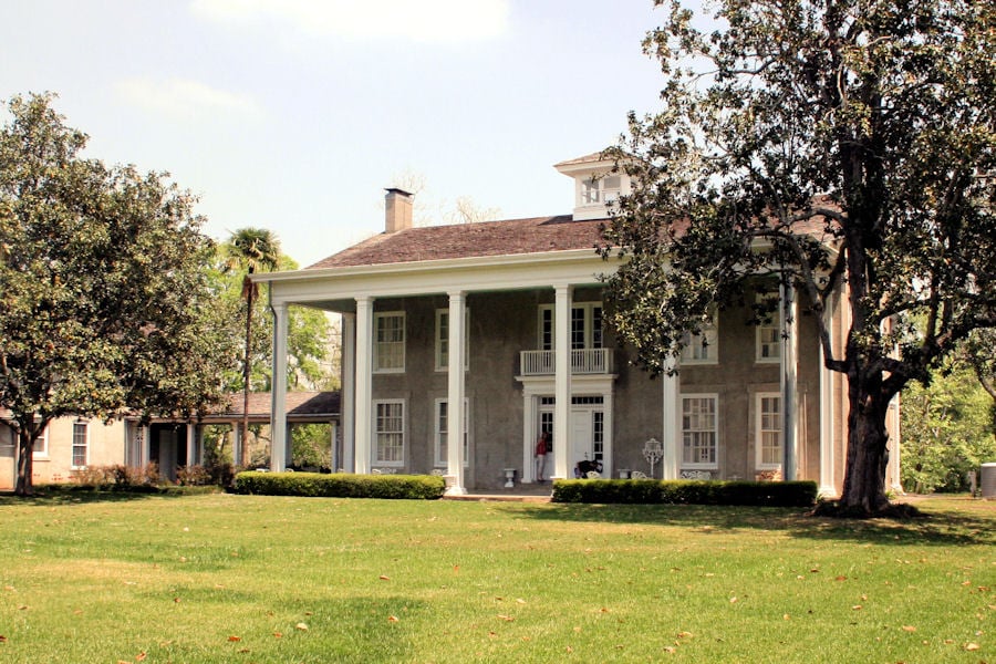 Varner-Hogg Plantation State Historic Site
