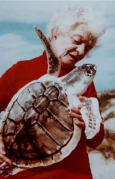 Loetscher, Ila Marie Fox [Turtle Lady]