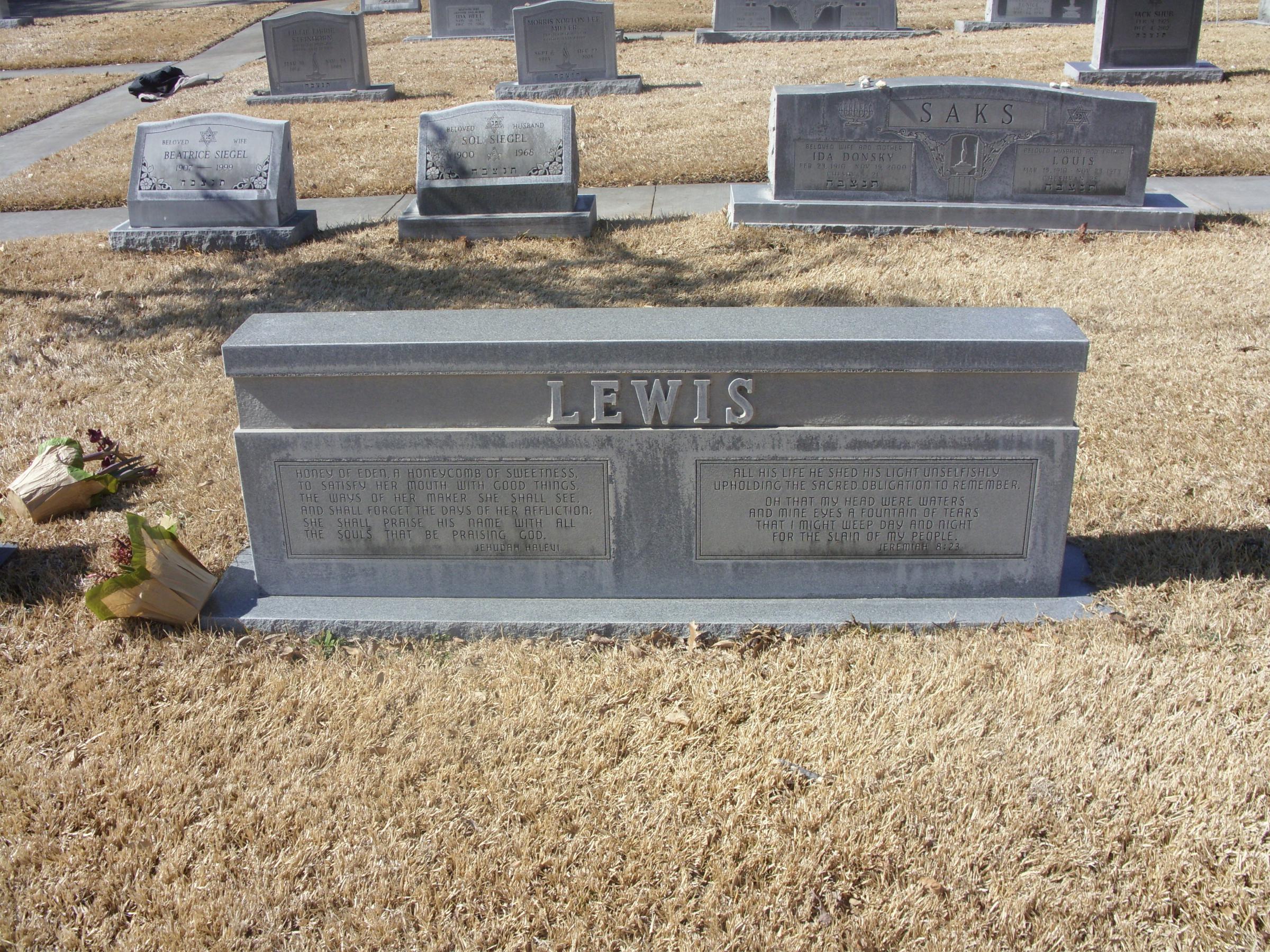 Lewis, Paul